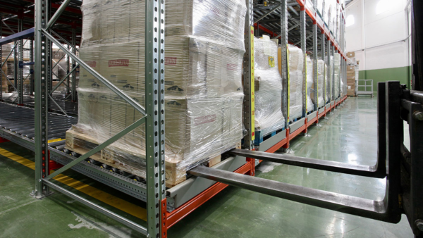 What Is FIFO? Definition, Examples, and Benefits in Warehousing